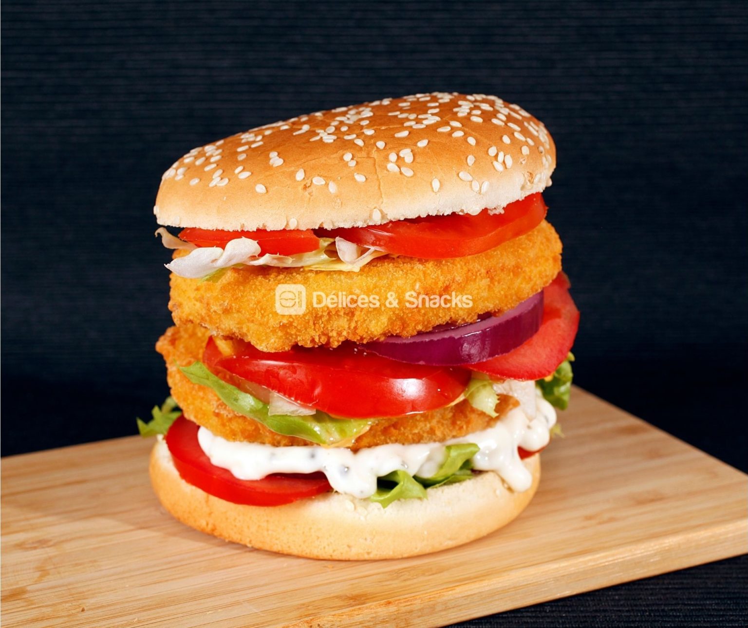 Cooked breaded chicken maxi burger - Volatys